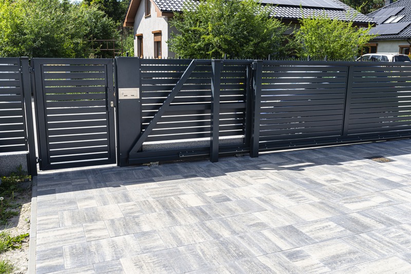 Essential Maintenance Tips to Prolong the Life of Your Fence - Crystal ...